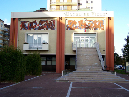 Hôtel de ville de Maurepas - Conseil départemental des Yvelines
